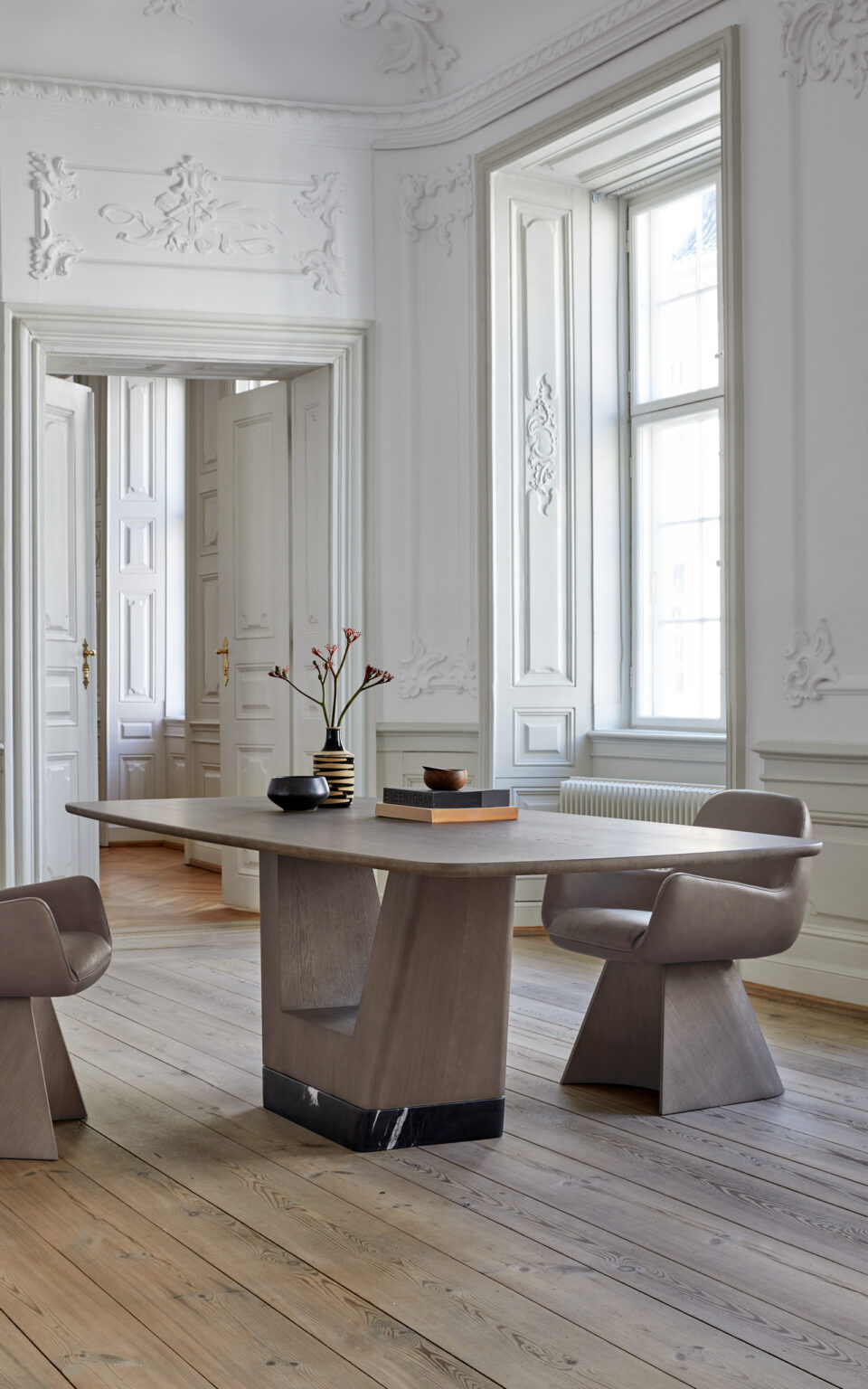 VIGO TABLE - Bloom Furniture Studio